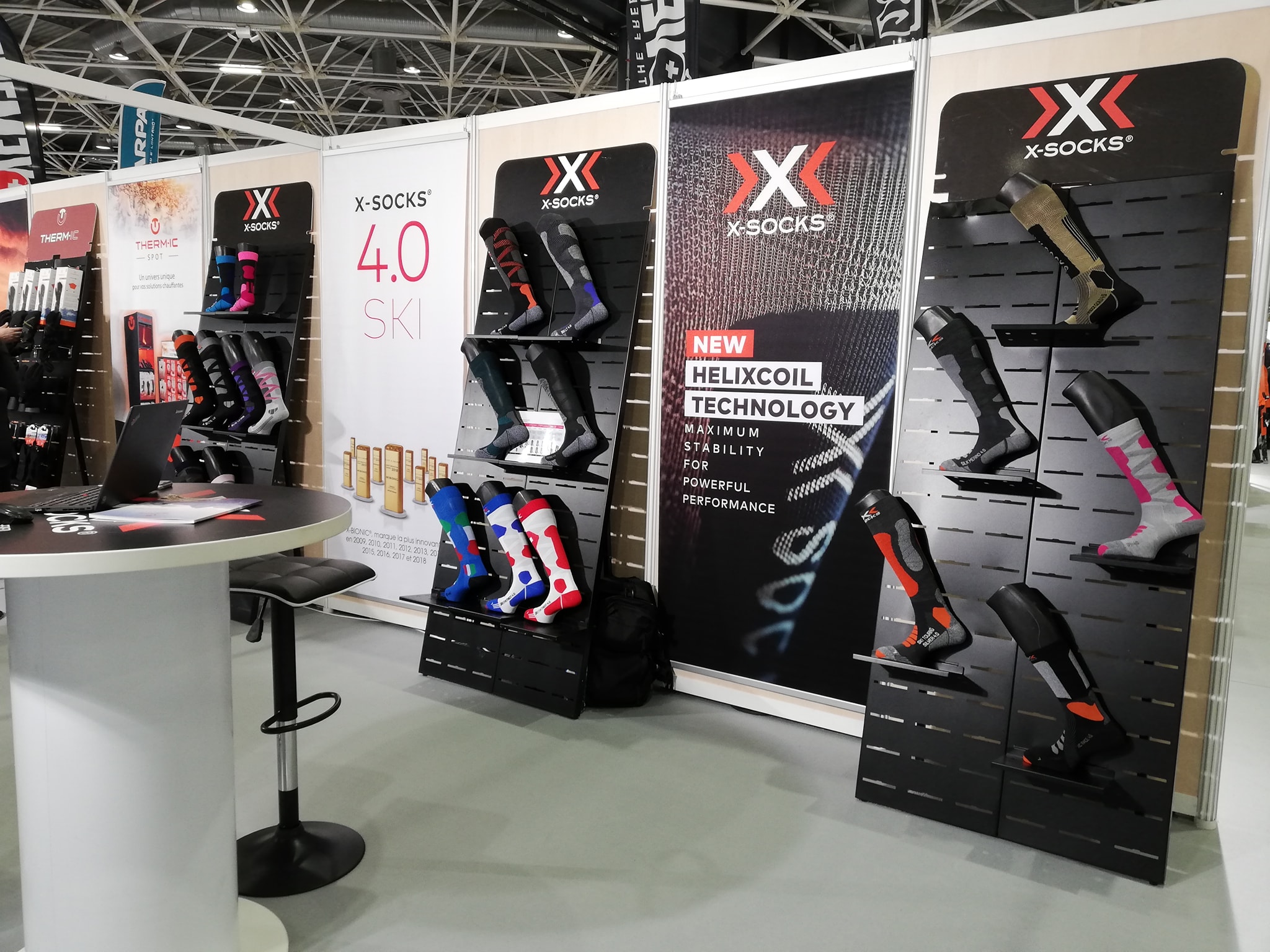 Kakémonos suspendus - Eyes UP